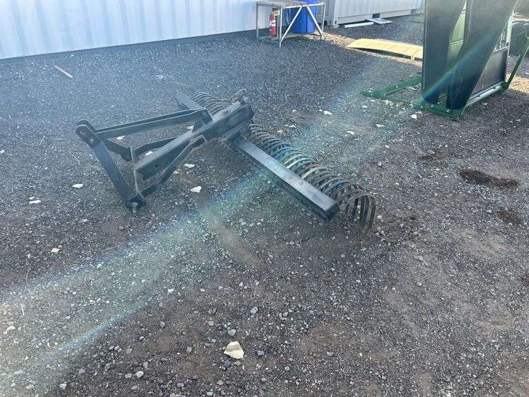 Big Bee 3 pt 7 ft York Rake - J&J Auctioneers LLC