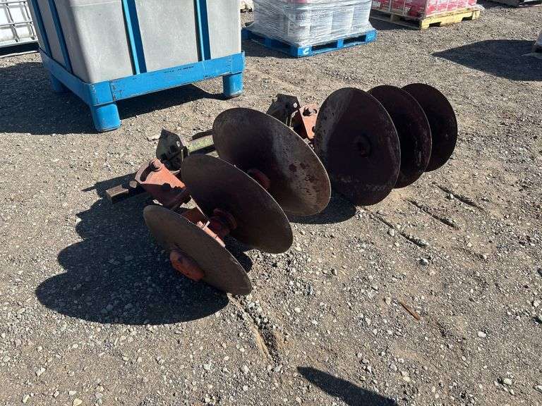 3 Point Border Disc - J&J Auctioneers LLC