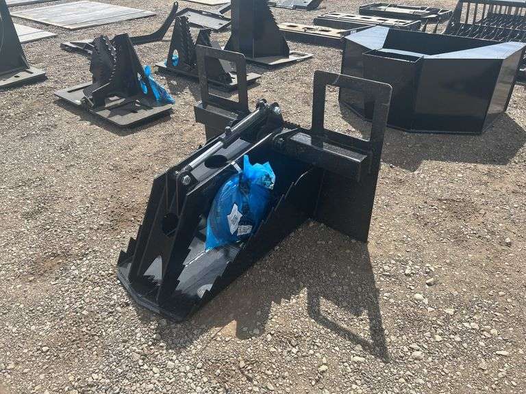 Spade Grapple - J&J Auctioneers LLC