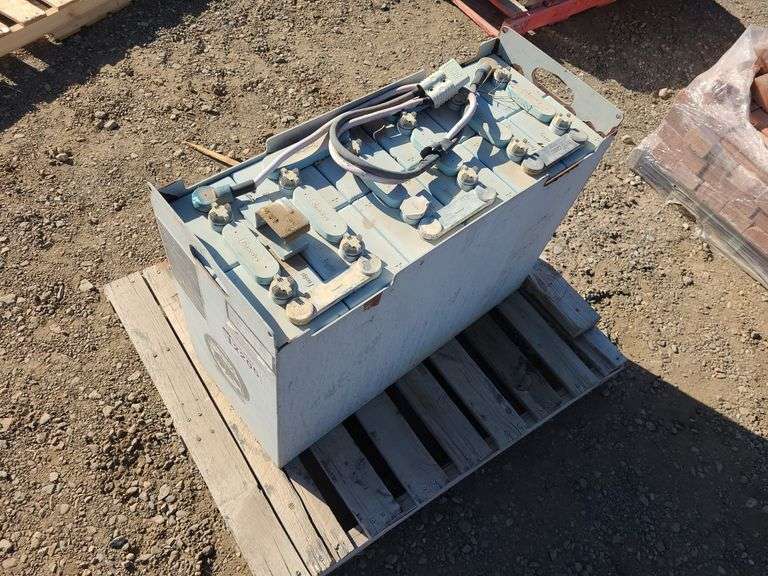 Enersys E85-13 Exide Battery Cell - J&J Auctioneers LLC