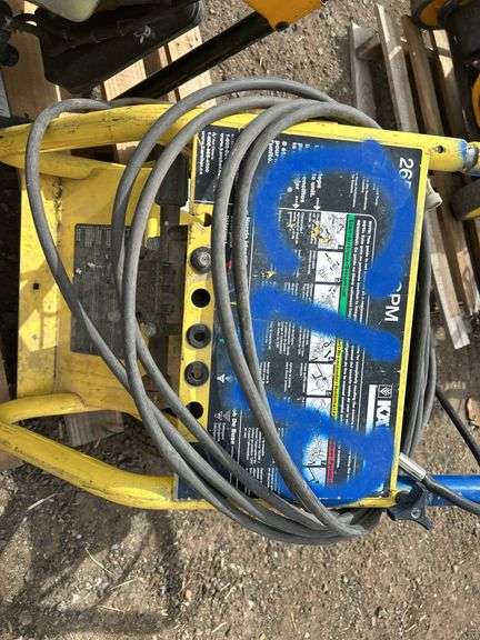 DeWalt Generator and Pressure Washer - J&J Auctioneers LLC