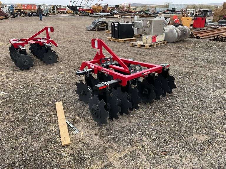 Bush Hog 1D60 5ft 3pt Tandem Disc - J&J Auctioneers LLC