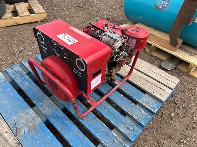Winco Generator - J&J Auctioneers LLC