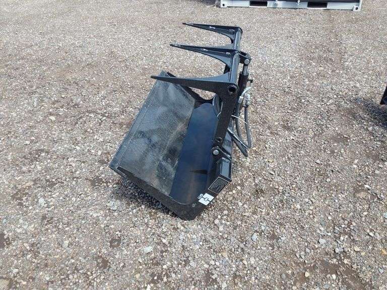 2025 GIYI GY-X PG44C Skid Steer Plate Grabber - J&J Auctioneers LLC