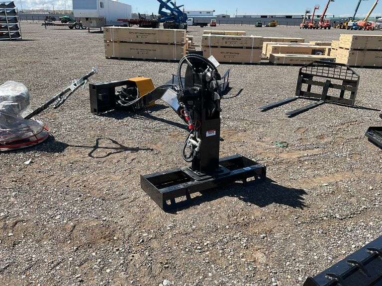 2025 GIYI GY-SG45 Stump Grinder - J&J Auctioneers LLC