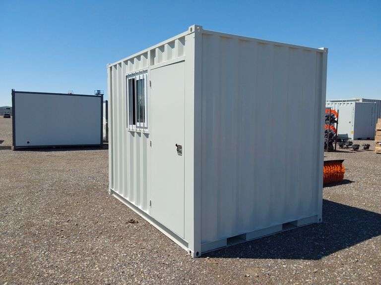10ft Container - J&J Auctioneers LLC