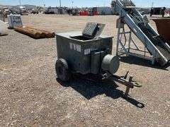 US MC-2A 200 PSI Air Compressor - J&J Auctioneers LLC