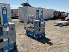 2019 Genie GR-20 Electric Scissorlift - J&J Auctioneers LLC