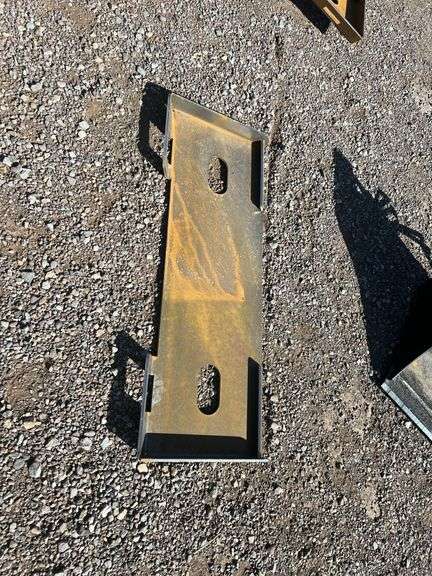 2025 GIYI S10 Mounting Plate - J&J Auctioneers LLC