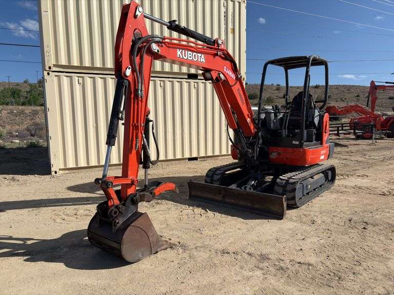 Kubota KX040 Mini Excavator - J&J Auctioneers LLC