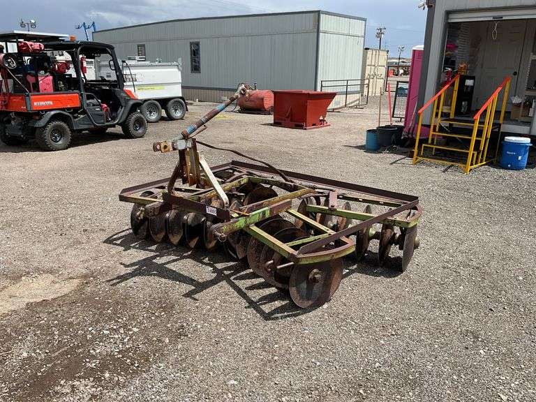 8 Ft Offset Disc - J&J Auctioneers LLC