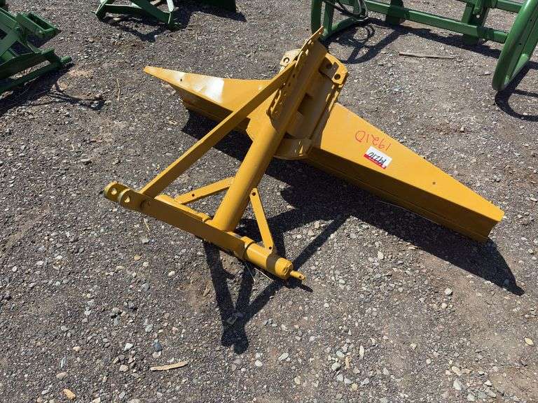 4ft 3 pt Blade - J&J Auctioneers LLC