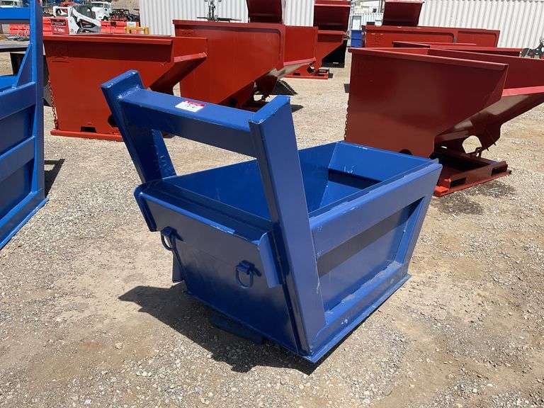 1cy Bedding Box - J&J Auctioneers LLC