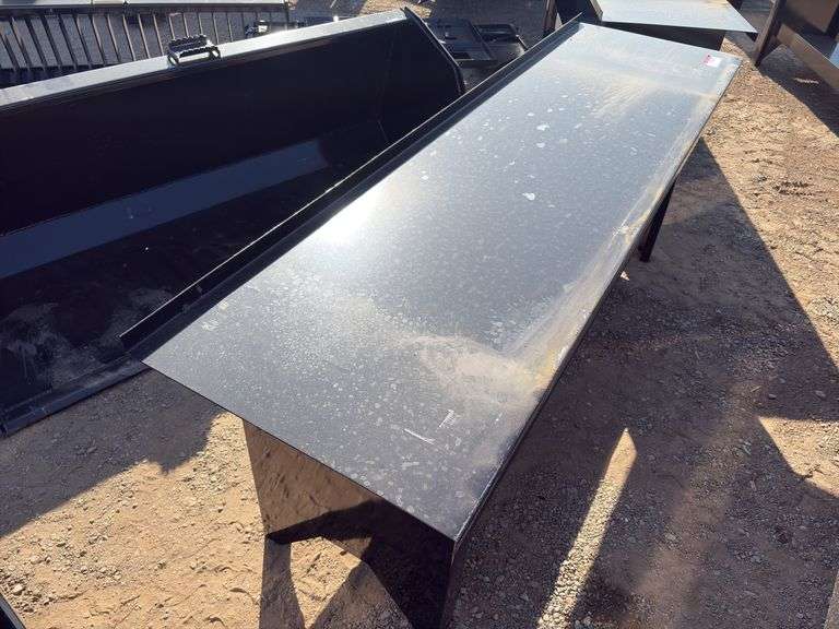 28in x 90in KC Workbench - J&J Auctioneers LLC