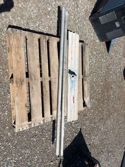 Concrete Bull Float - J&J Auctioneers LLC