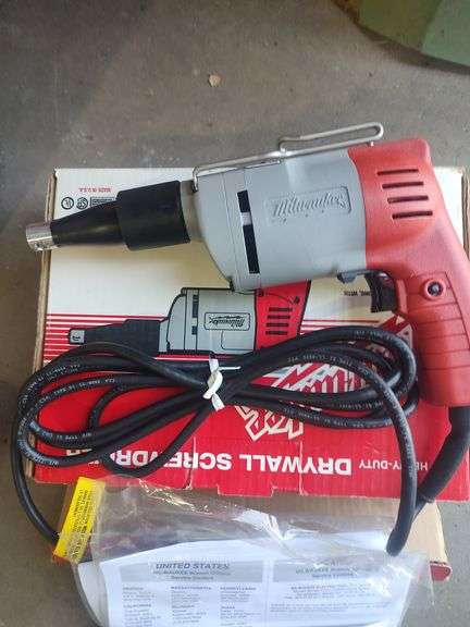 Milwaukee Model 6758-6 Electric Drywall Screwdriver - J&J Auctioneers LLC