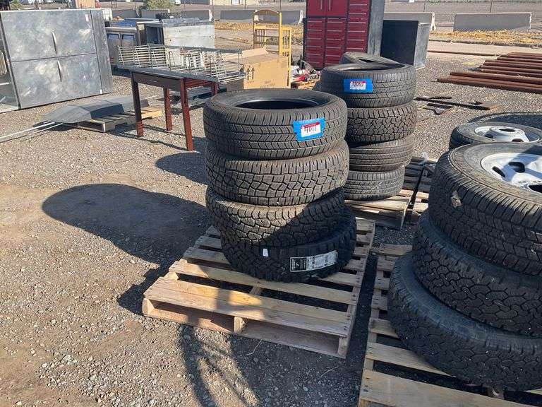 Qty (4) Mixed Size Tires - J&J Auctioneers LLC