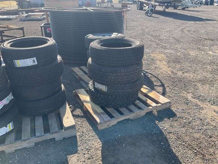 Qty (4) Mixed Size Tires - J&J Auctioneers LLC
