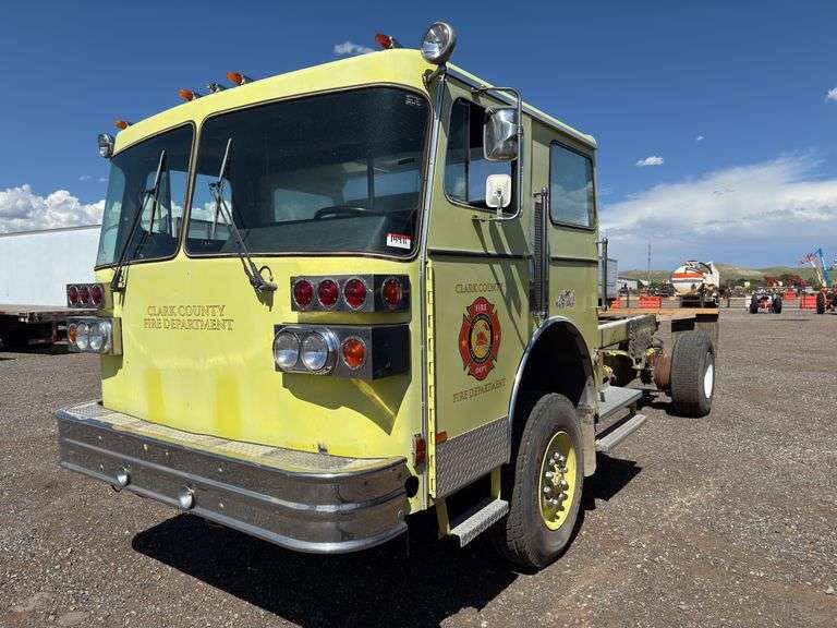 1985 Stuphen Deluge 4x4 Fire Truck Cab and Chassis - J&J Auctioneers LLC