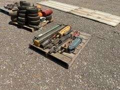 Qty Hydraulic Rams - J&J Auctioneers LLC