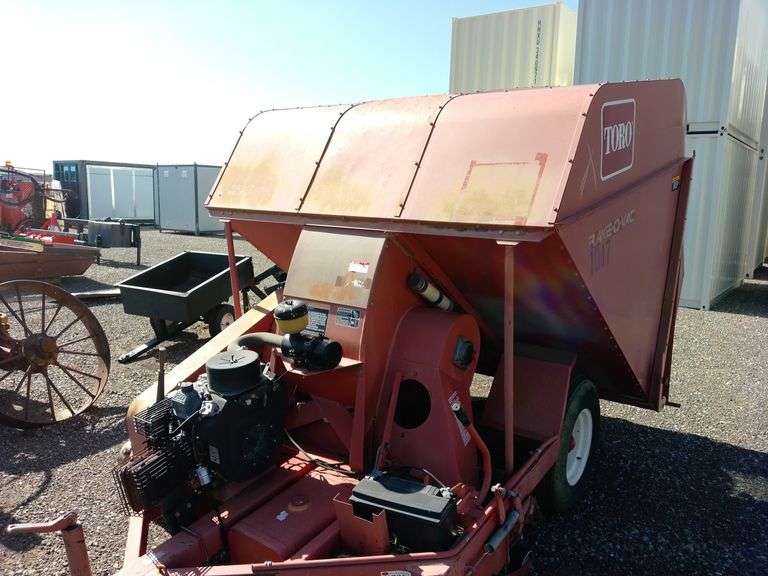 Toro Rake-O-Vac Wood Chipper - J&J Auctioneers LLC