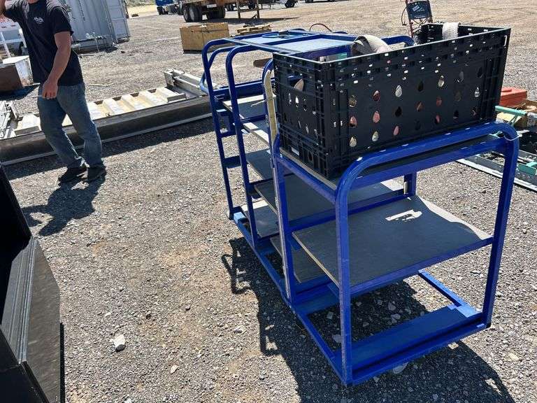 Box Of Tie Down Straps - J&J Auctioneers LLC