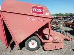 Toro Rake-O-Vac Wood Chipper - J&J Auctioneers LLC