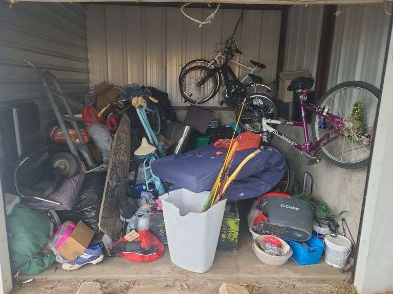 Delinquent storage unit #13 Trinidad CO - J&J Auctioneers LLC