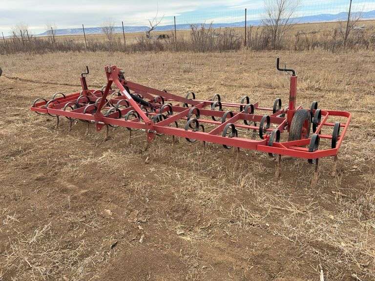 Kongskilde 12 ft Triple K 3 Point Spring Tooth Cultivator - Springer ...