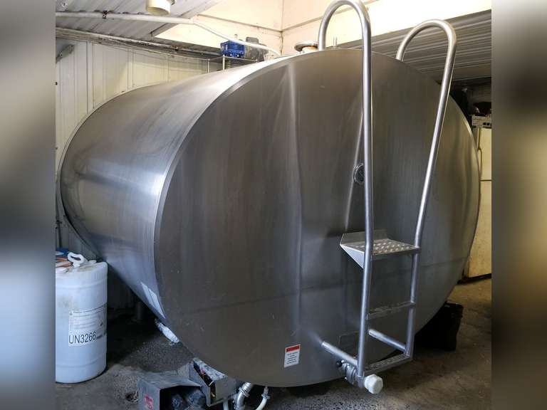 3000 Gal Alpha Laval Tank | Auto-Washer, 2 Compressors, Sunset Controls ...