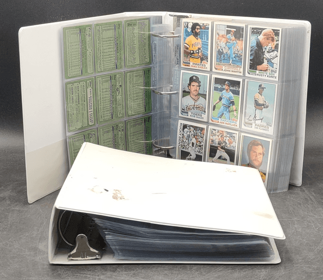 (Y) 2 Binders of Topps Baseball Trading Cards - Kraft Auction Service, LLC