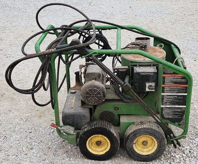 (AP) John Deere Ac-2000EH Hot Water Pressure Washer, 2000 PSI, 2.8 GPM ...