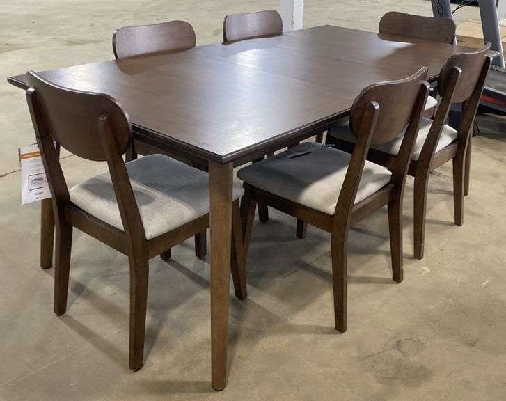Palm Bay 7 Pc. Dining Table Set - Kraft Auction Service, LLC