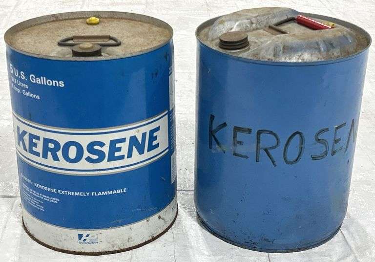 (L) 5 Gallon Kerosene Cans (2) - Kraft Auction Service, LLC