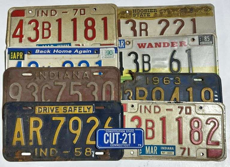 (AA) Lot: Assorted Indiana License Plates - Kraft Auction Service, LLC