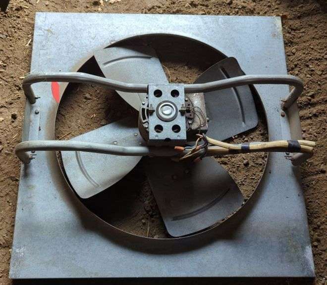Used Fan Motor 32" (D) - Kraft Auction Service, LLC