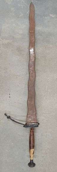 (S) Large Kris Blade Sword - Kraft Auction Service, LLC