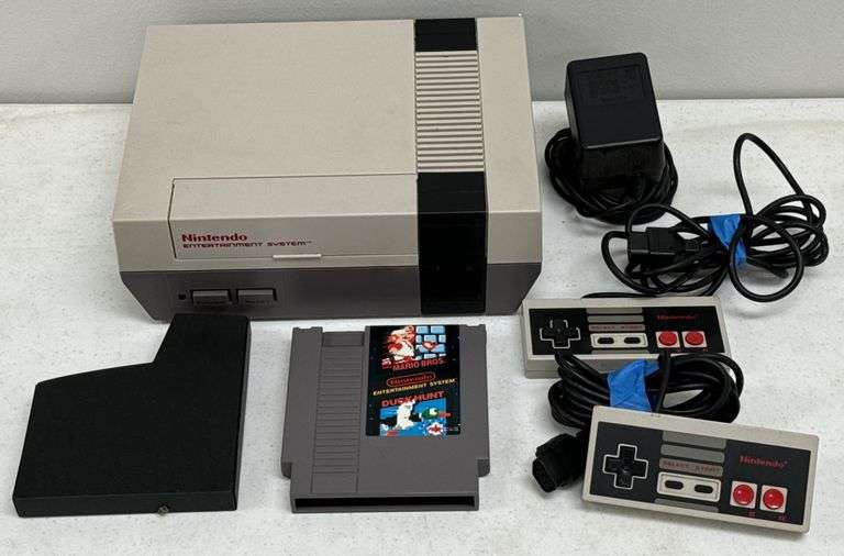 Nintendo NES Video Game Console - Kraft Auction Service, LLC