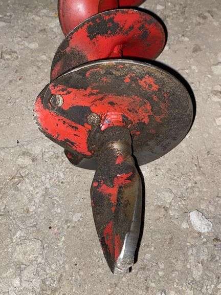 (D) Auger Attachment, 5in x 36in - Kraft Auction Service, LLC