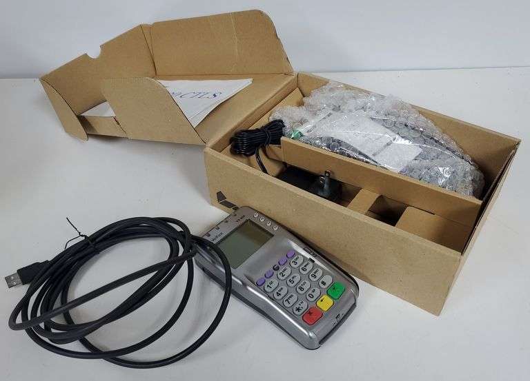 (AD) VeriFone VX 520 CTLS Contactless Credit Card Terminal And VeriFone ...
