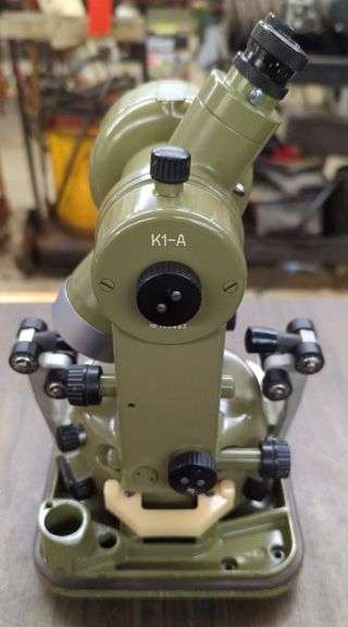 (E) Kern Swiss DKM2-A Theodolite Level In Metal - Kraft Auction Service ...