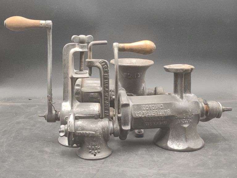 (Y) Cast Iron Hand Crank Meat Grinders - Kraft Auction Service, LLC