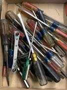 (E) Assorted Screwdrivers - Kraft Auction Service, LLC