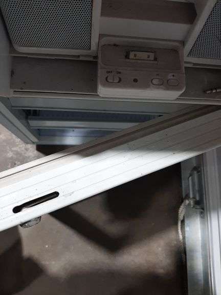 Snap-On Mini Fridge - Kraft Auction Service, LLC