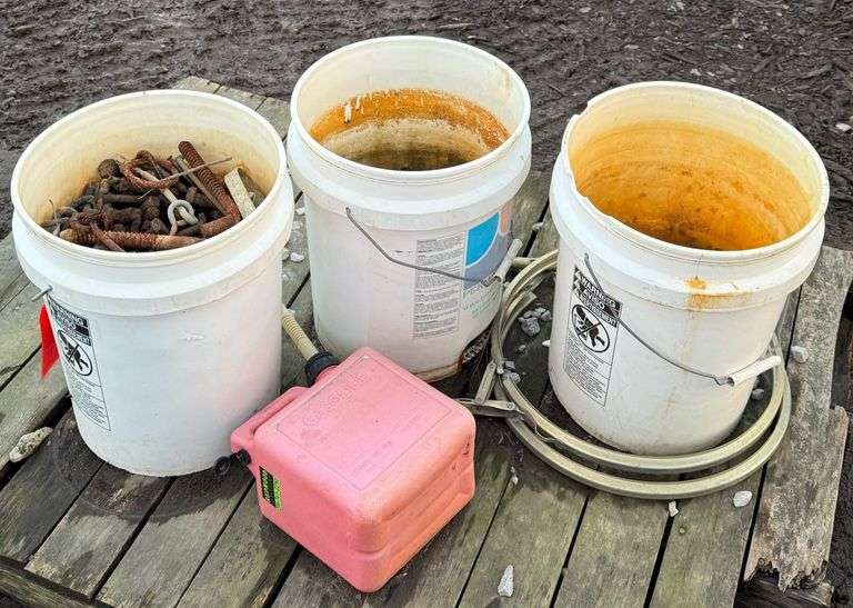 Midwest 1-Gallon Gas Can and Buckets of Mixed Bolts - Kraft Auction ...
