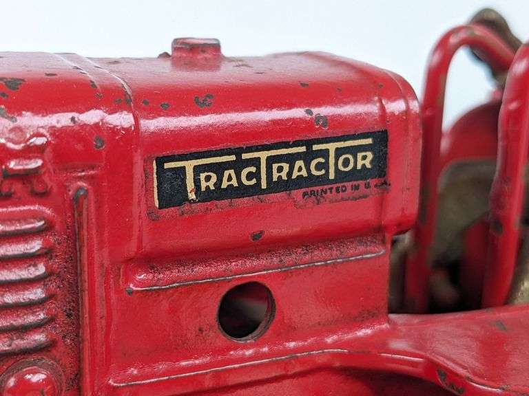 Arcade No. 277 International Trac-Tractor - Kraft Auction Service, LLC
