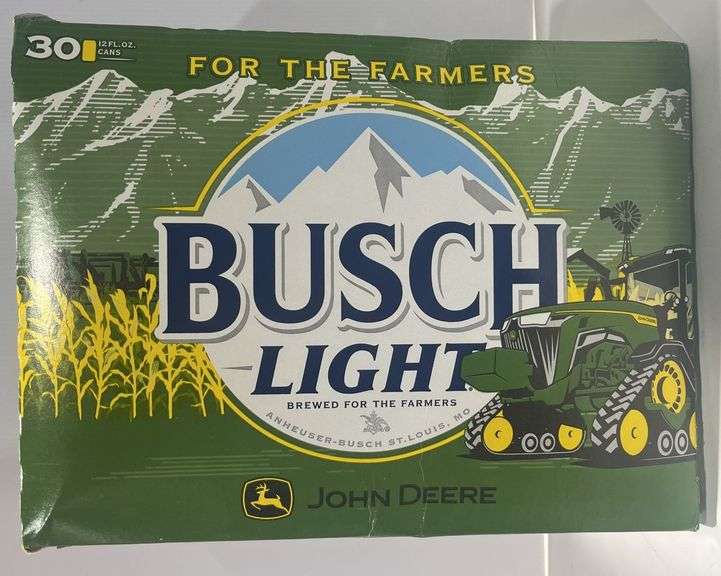 John Deere Busch Light Box And Cans - Kraft Auction Service, LLC