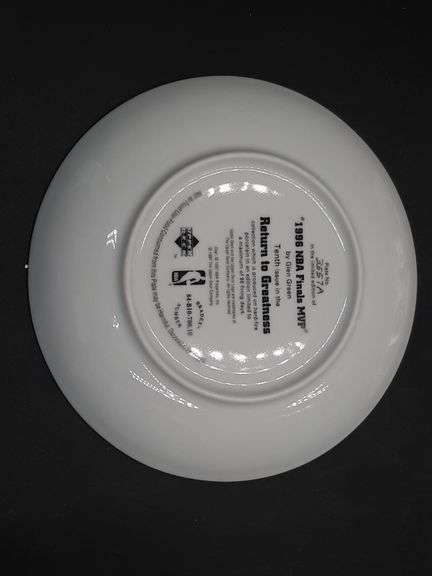 (AG) Michael Jordan Plate Collection - Kraft Auction Service, LLC