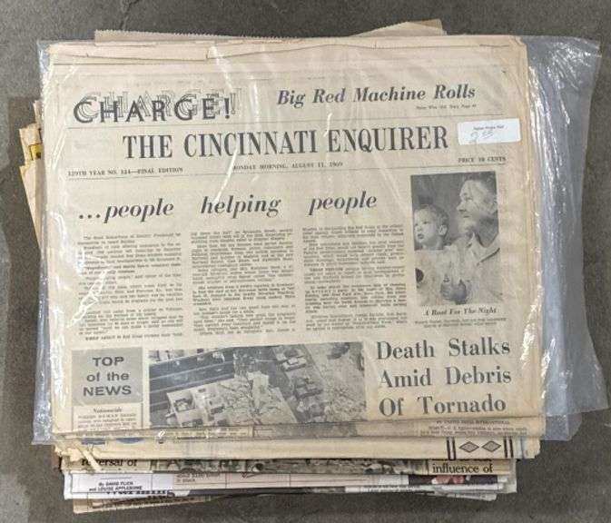Various Antique News Papers As Early As 1958 - Kraft Auction Service, LLC