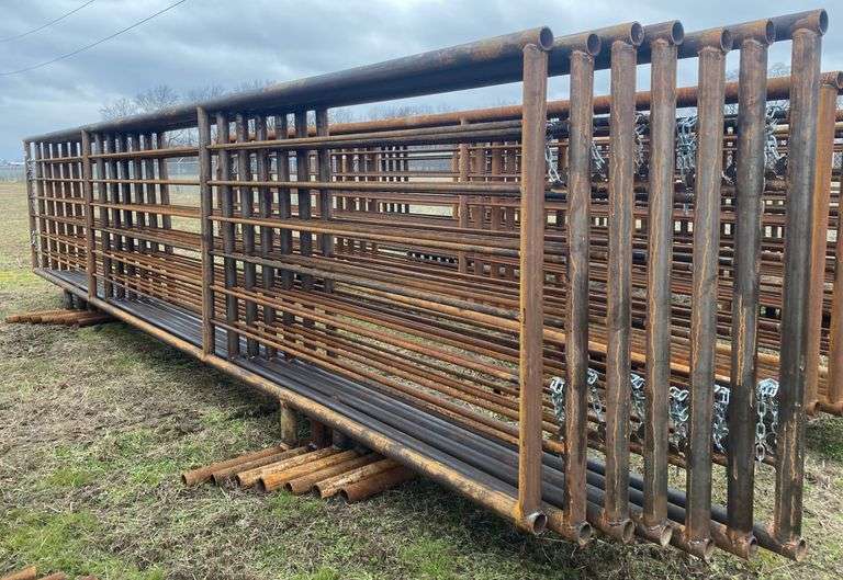 (AK) Steel Pipe Cattle Panels - Kraft Auction Service, LLC